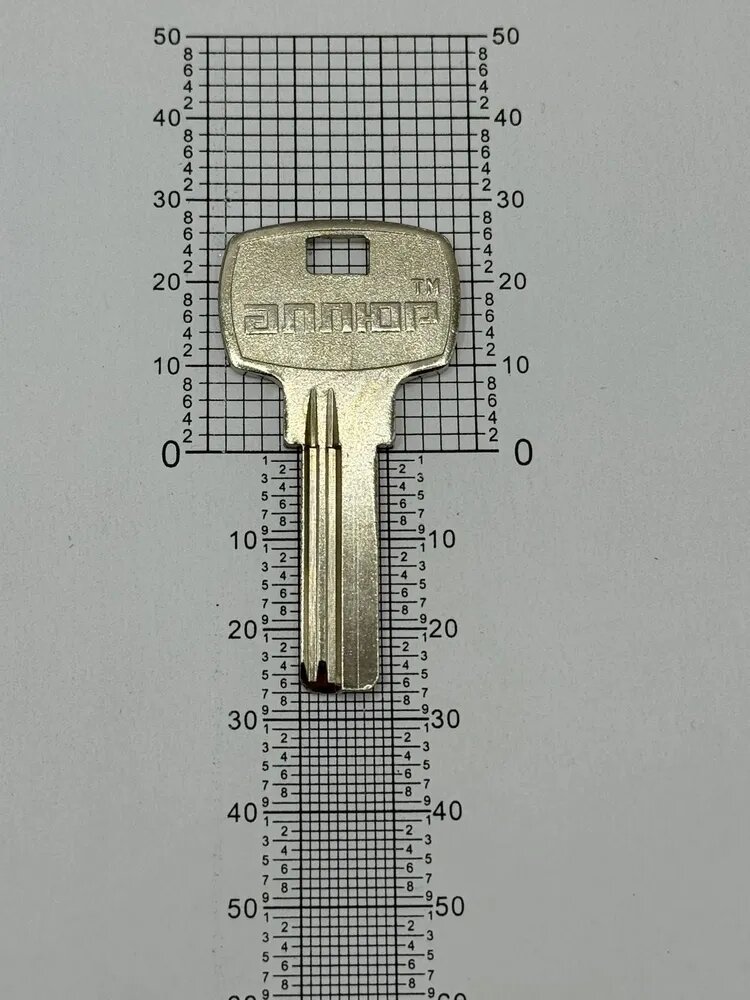 Вертикальный ключ Аллюр AP1D вертикал 8,5*2,2*27,5мм, (10шт