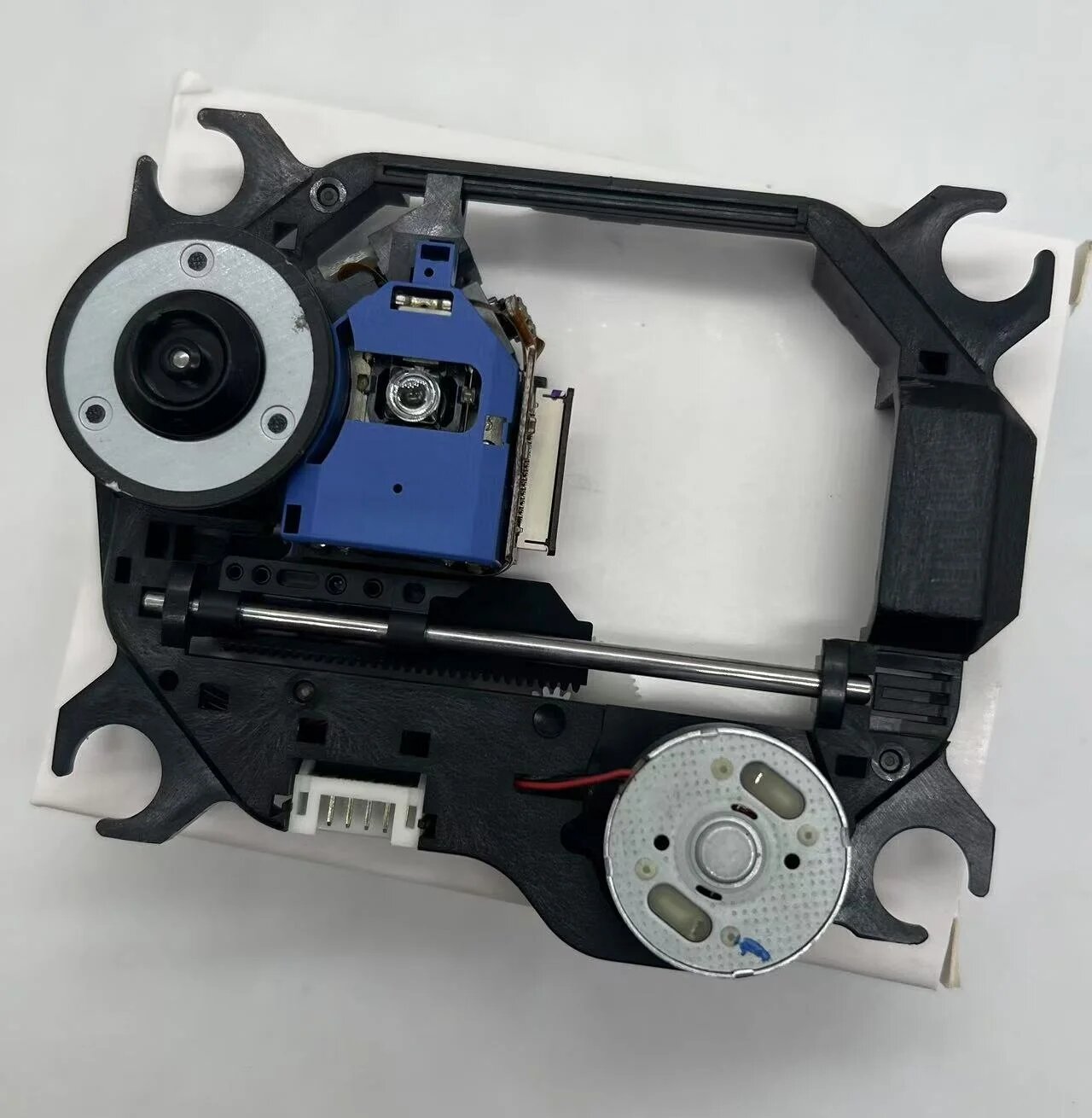 Запчасти для DVD-плеера YAMAHA CRX-330 ZUXYUNG