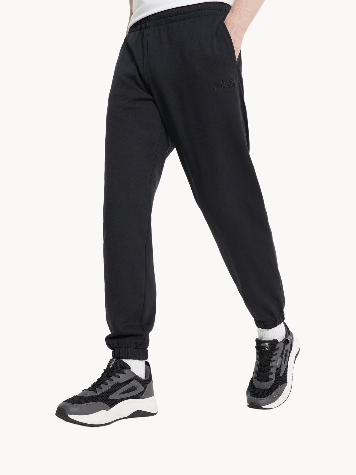 Брюки джоггеры Men`s Essentials Knitted Pants