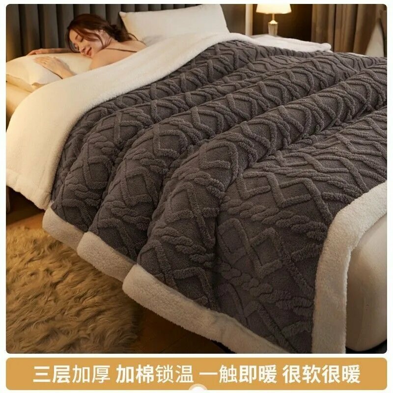 Плед стёганый , Велюр искусственный, Овечья шерсть, 230 см х 200 см