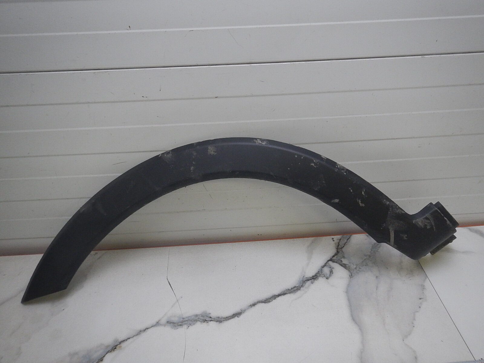 Б/У Накладка крыла переднего левого, ВАЗ (VAZ)-LADA GRANTA (гранта) FL (18-) LADA GRANTA (Гранта) FL (18-) Царапины. 641...