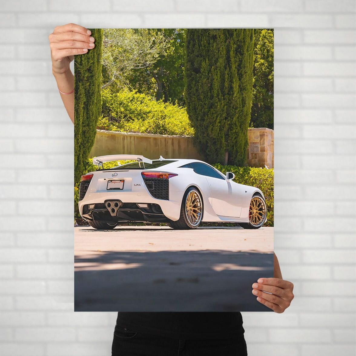 Плакат на стену для интерьера Спорткар (Lexus LFA) - Постер по спортивным гоночным машинам автомобилям формата А2 (42x60 см)