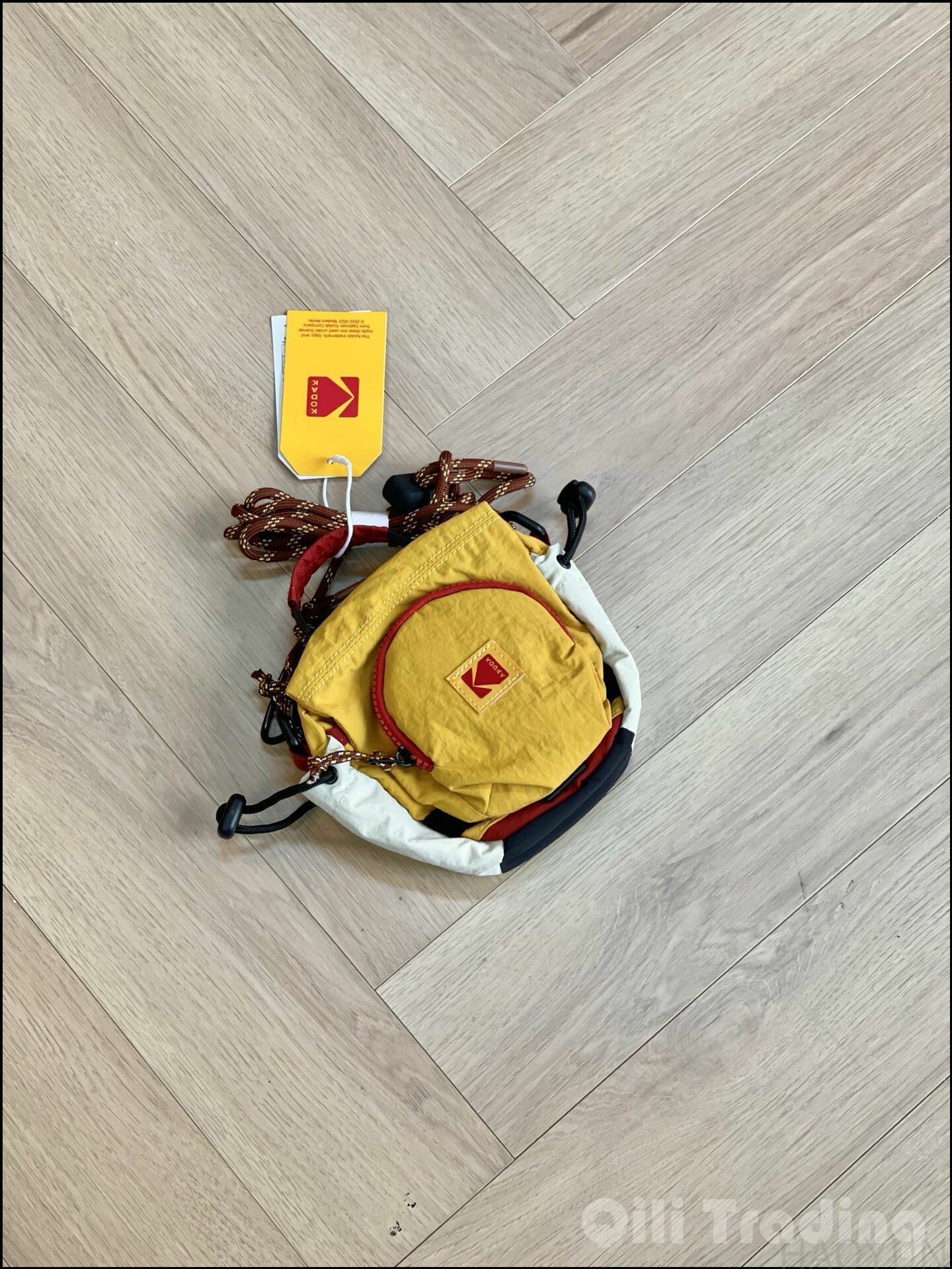 Качественная плечевая сумка Kodak