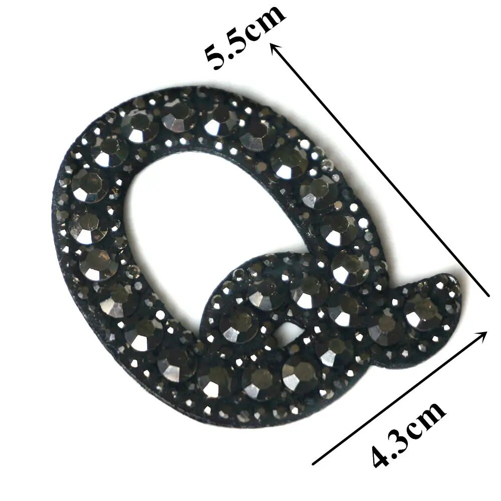 Стразовая буква Q, 5.5x4.3 см, COOLAIKE