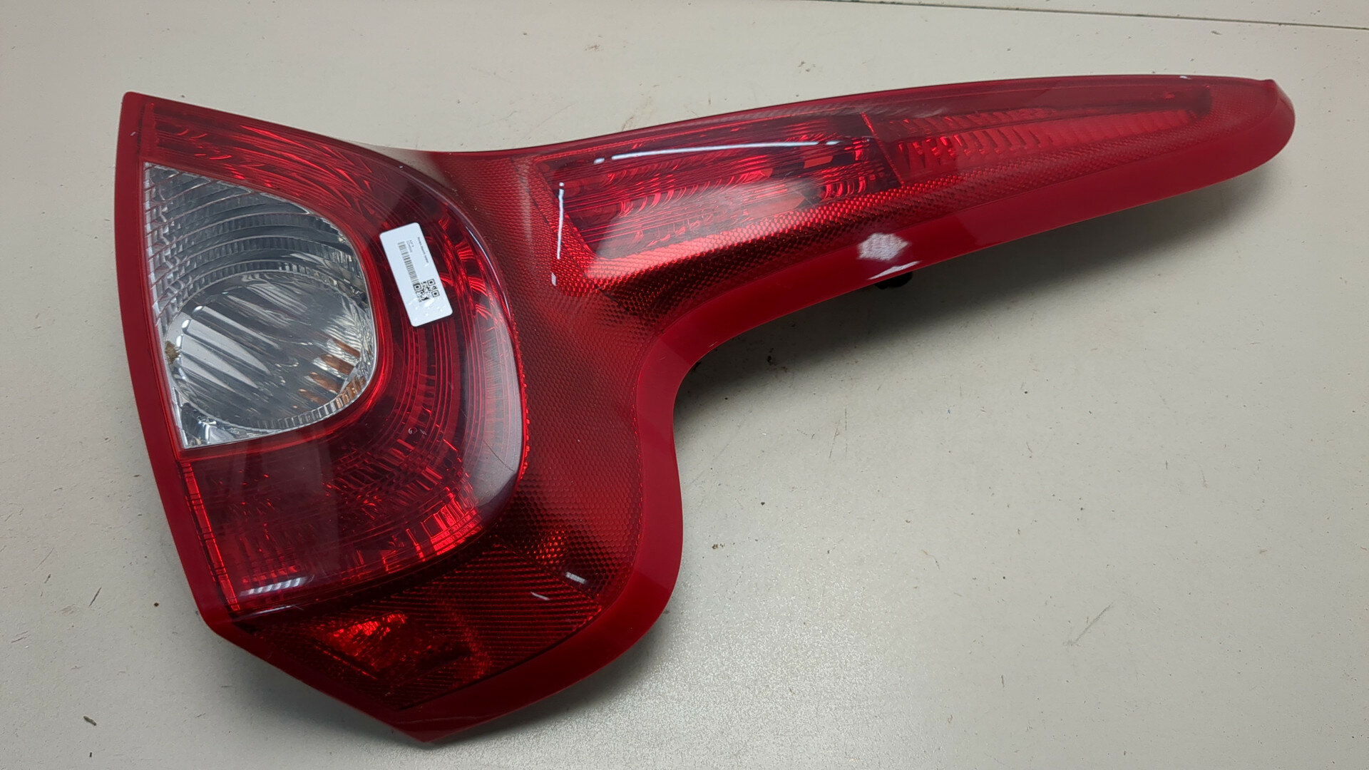 Фонарь (задний) правый Volvo C30 Б/У