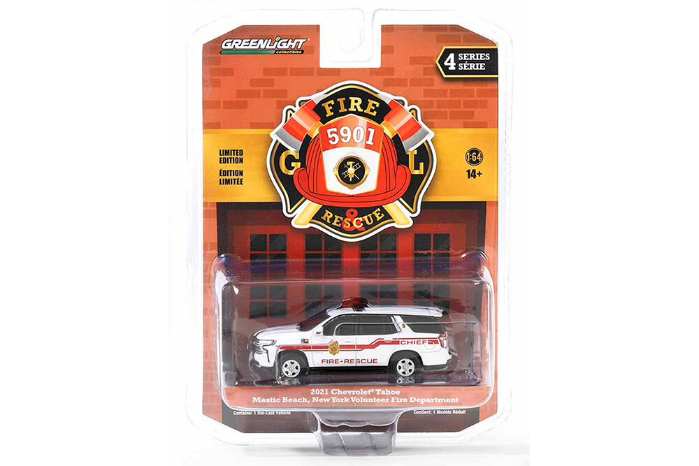 Chevrolet tahoe "mastic beach new york volunteer fire department" (пожарный) 2021 (длина модели 6-10 см)