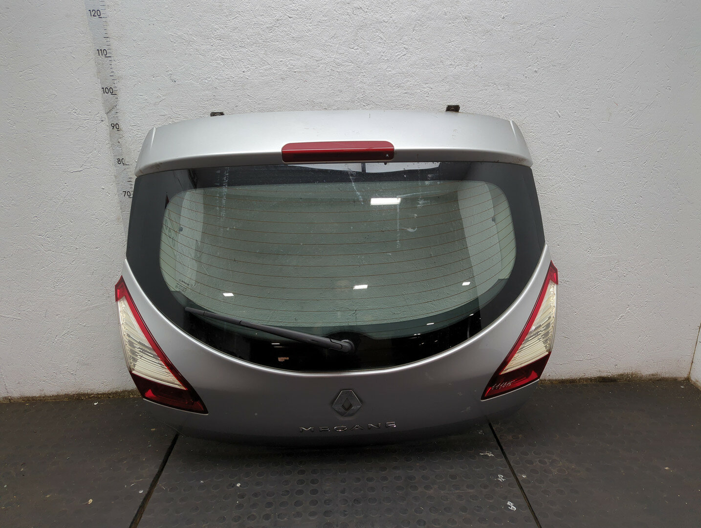 Крышка (дверь) багажника Renault Megane 3 Б/У