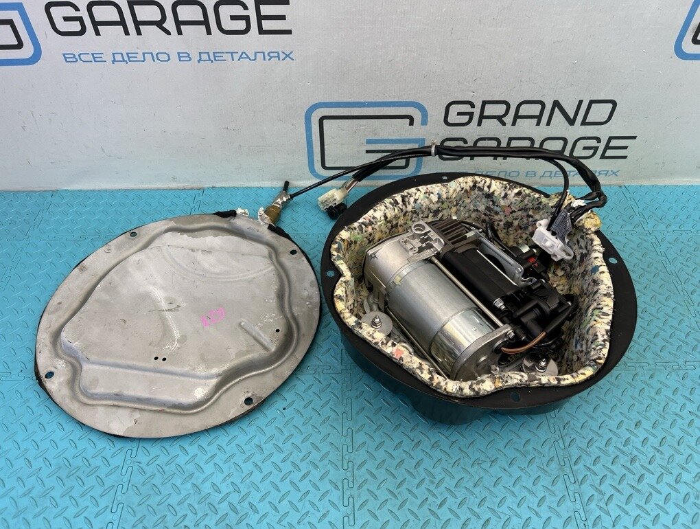 Компрессор пневмоподвески Land Rover Range Rover 2004 L322 M62B44 4.4 арт. 158902