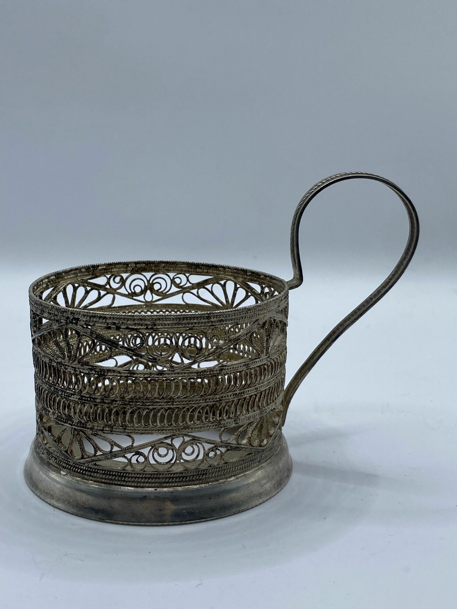 Подстаканник скань" Узоры" Мельхиор. СССР. Серебрение.