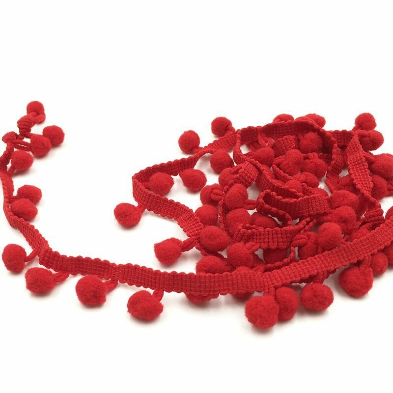 Тесьма с помпонами (тесьма для рукоделия) шир.15-20мм цв. красный (18 метров)