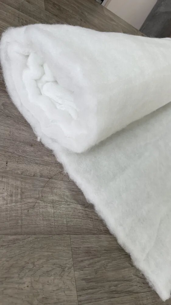 Синтепон наполнитель для игрушек, подушек и шитья 100 г/м2, 500х150 см