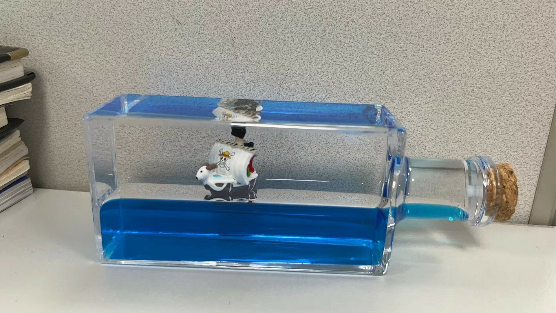 Модный антистресс, корабль с жидкостью, дрейфующая бутылка, масло, пиратский корабль, авианосец, плавающий декор, подарок на день рождения для мальчиков