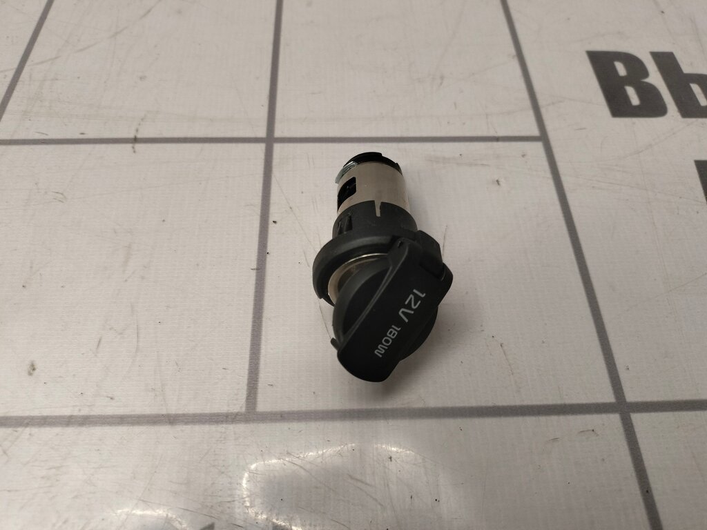 Розетка Kia Sorento 3 (UM) Prime 2015-2020