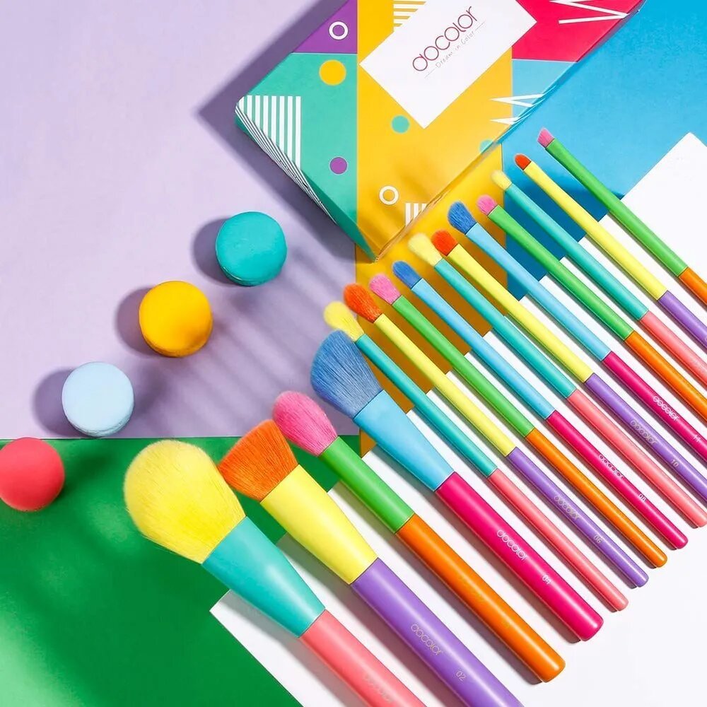 Docolor Кисть косметическая Для пудры