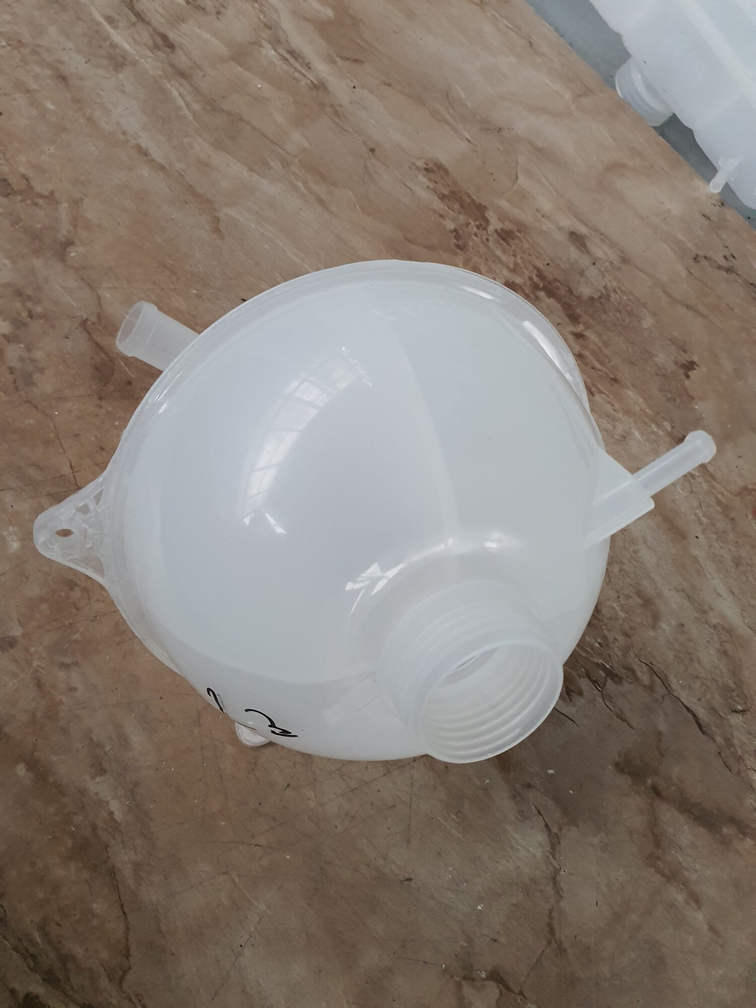 Бачок Расширительный Ваз Нива Тревел Шевроле