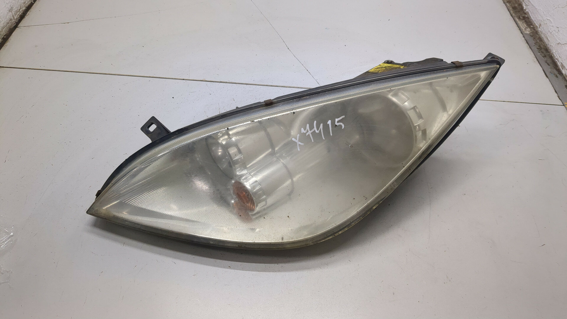 Фара (передняя) левая Mitsubishi Colt Б/У