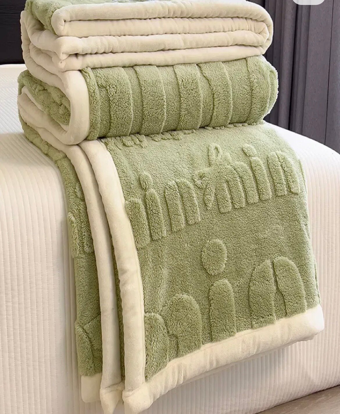 Плед-покрывало Lusnug "Blumarin", полиэстер, двусторонний дизайн, 200 см x 230 см