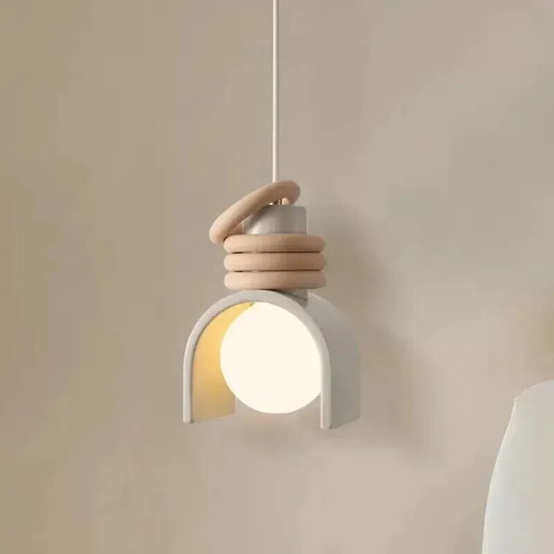 Светильник LED подвесной для гостиной, современный стиль, керамика и стекло, цвет бежевый, размер D12.5*H18 см — фото 1