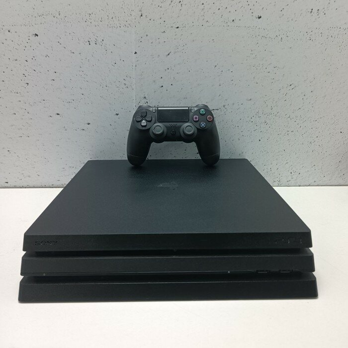 Игровая приставка Sony Play Station 4 Pro 1TB