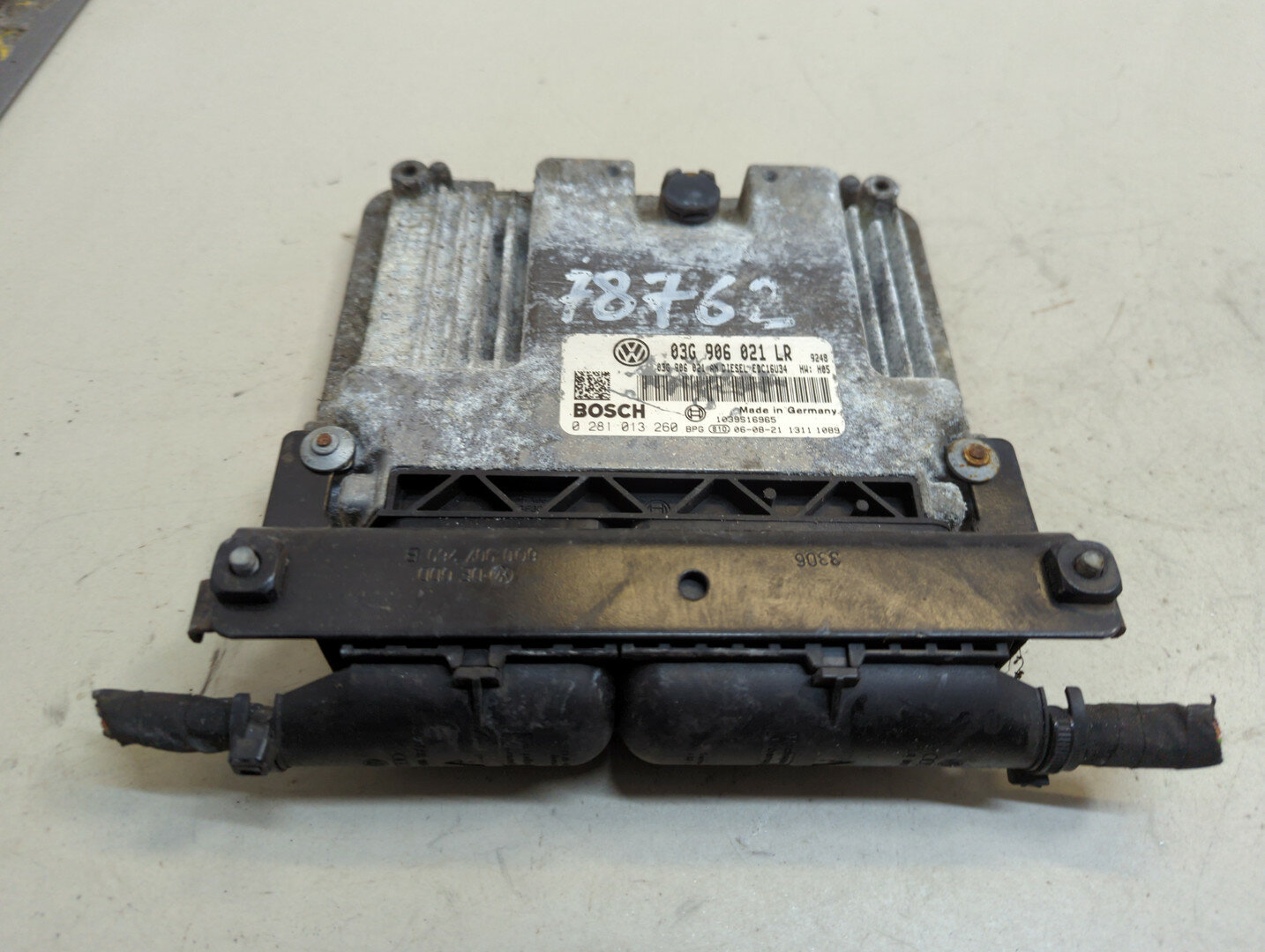 Блок управления двигателем Volkswagen Passat 6 Б/У