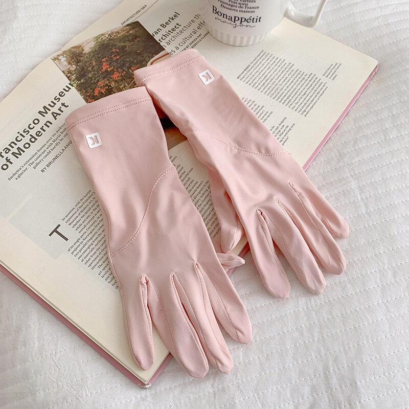 Женские солнцезащитные перчатки, устойчивые к ультрафиолету, подходят для езды на велосипеде, электросамокате и вождения автомобиля, совместимы с сенсорными экранами, средней длины, тонкие летние перчатки из ледяного шелка.