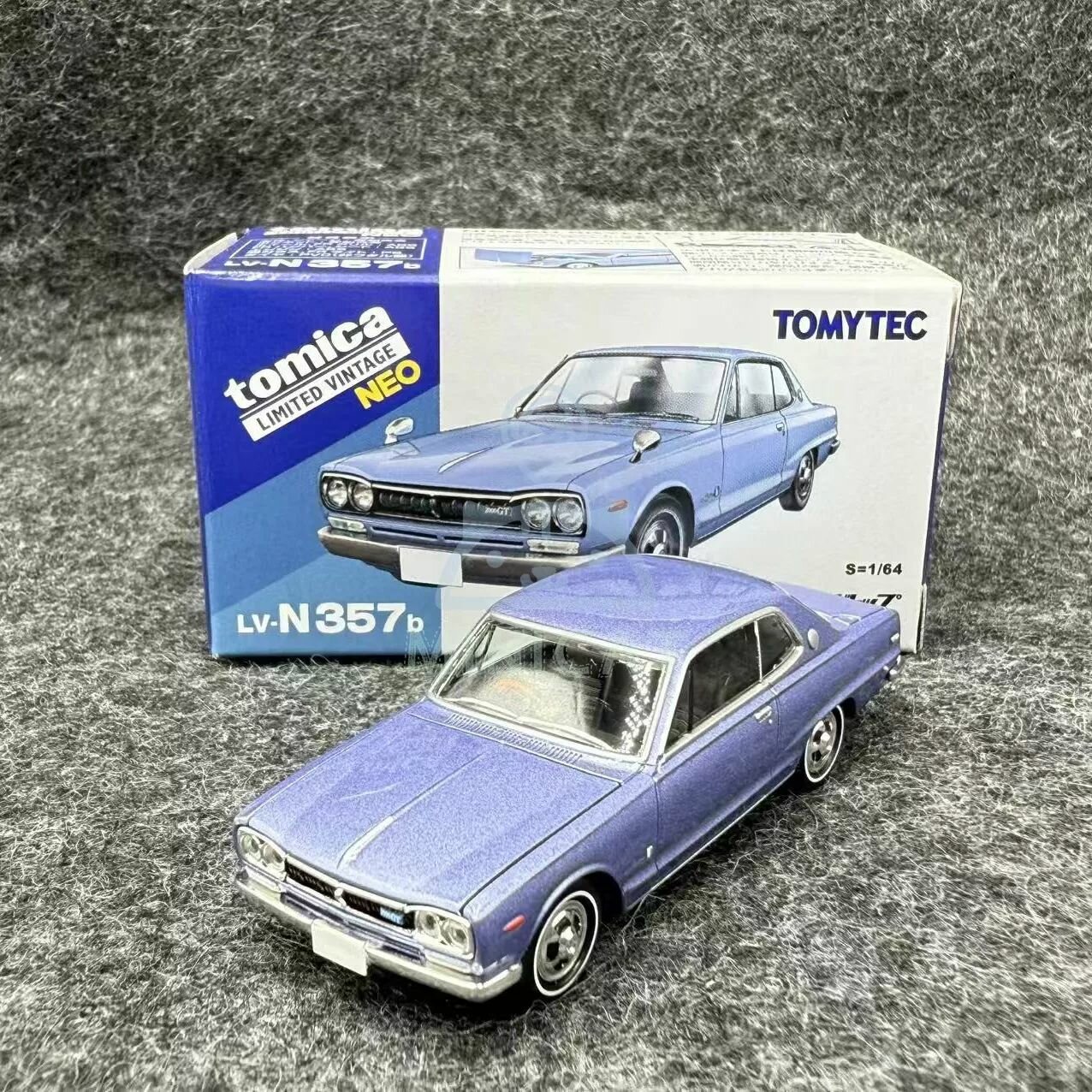 Машинка 2602 TOMYTEC 1:64 TLV LV-N357b Nissan Skyline 2000GT Lavender Purple Die-cast Alloy Model Collection Toy Children Gifts
