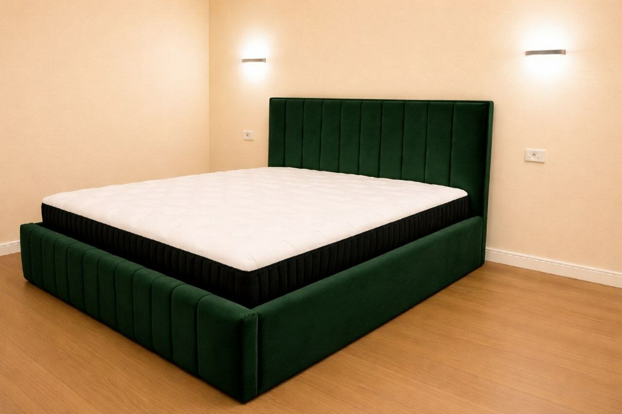 Кровать 180х200 двуспальная Karla ортопедическая полной комплектации Люкс, зеленый