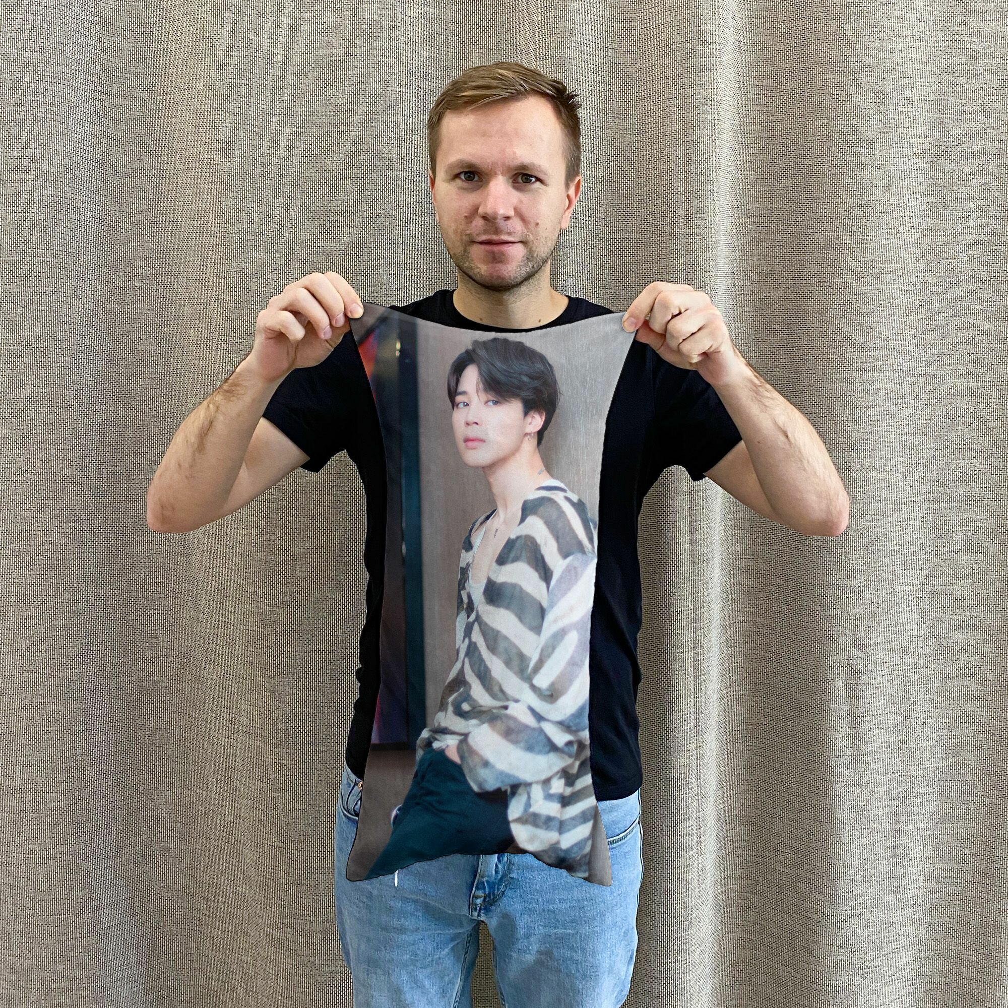 Подушка дакимакура Пак Чи Мин BTS 30x60 см