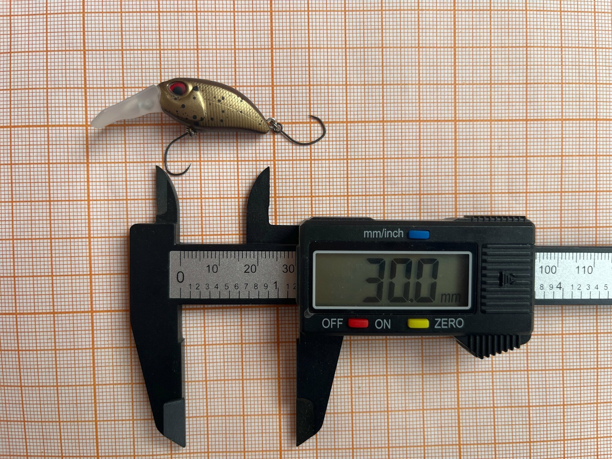 Воблер Hinata Fish mini-crank (серия 1107) светло-коричневый