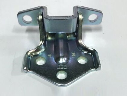 Петля двери Hyundai HD-78, HD-72. Левая верхняя. арт. 79110-5H001