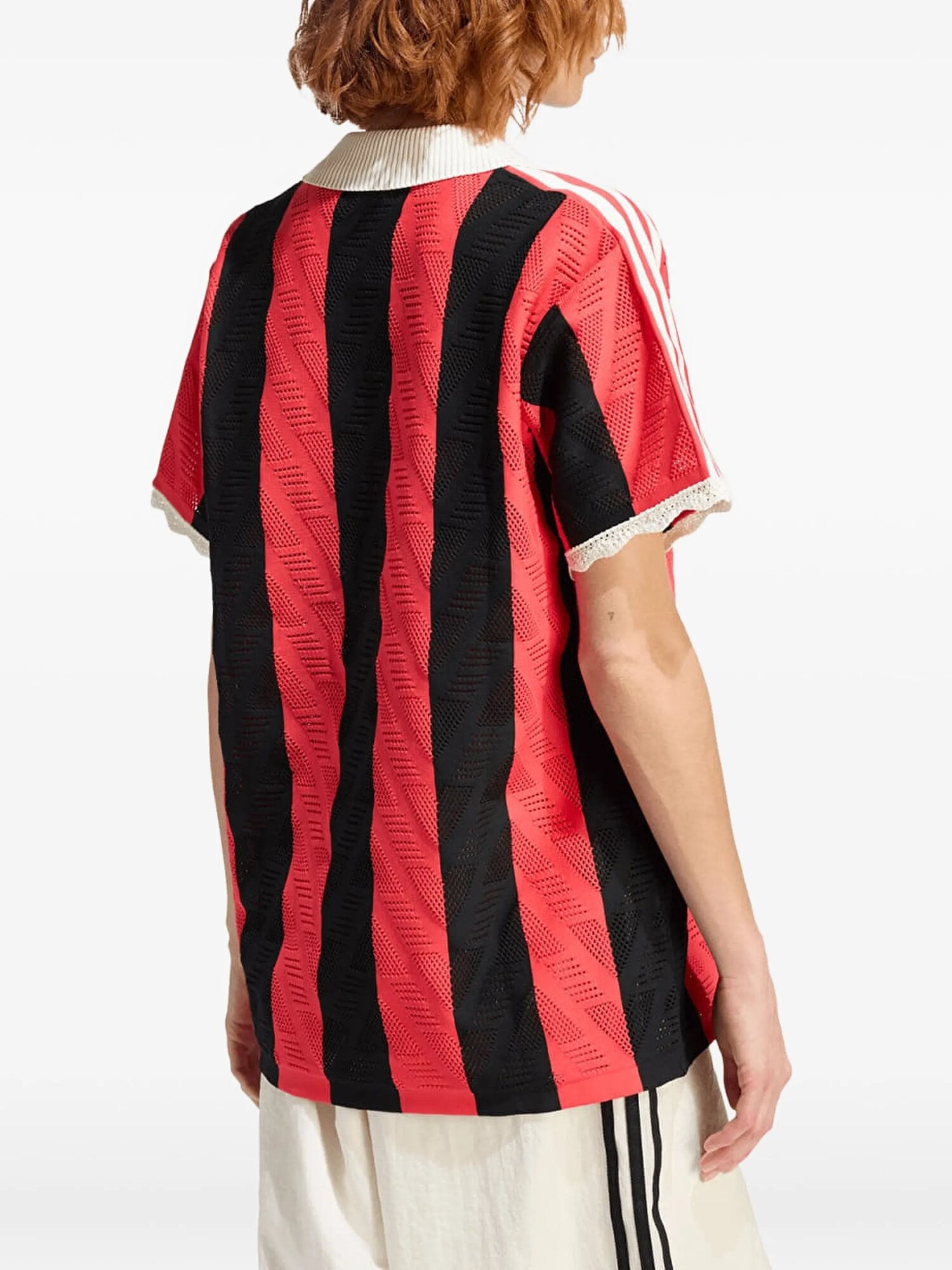 Футболка adidas, размер 12 UK — фото 1