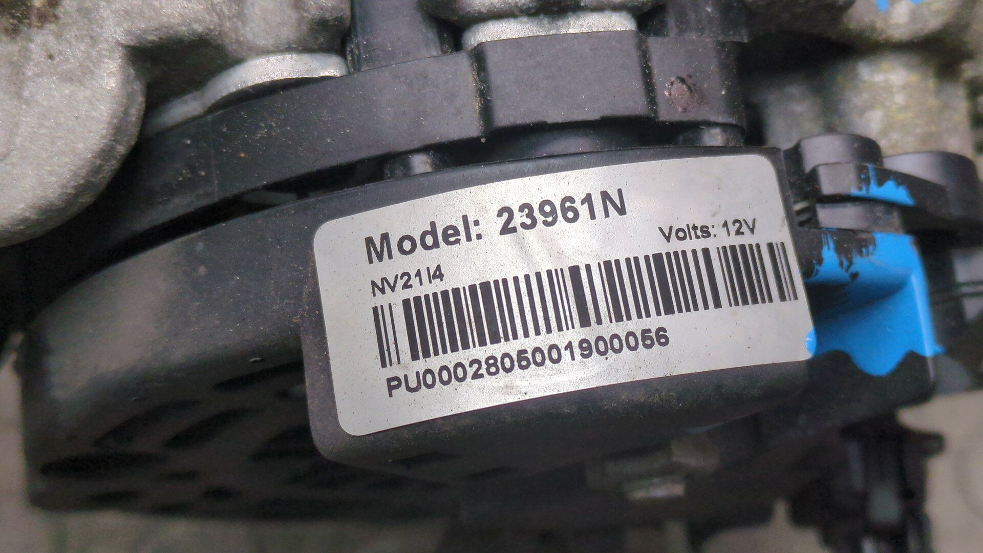 Генератор Opel Corsa D Б/У — фото 1