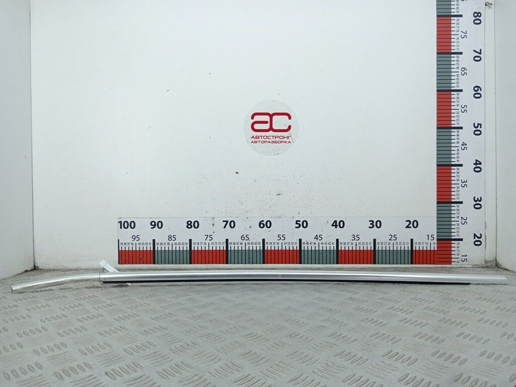 Накладка декоративная (молдинг) стекла двери передней правой BMW X5 (E70) 51337207842 арт. 2245042