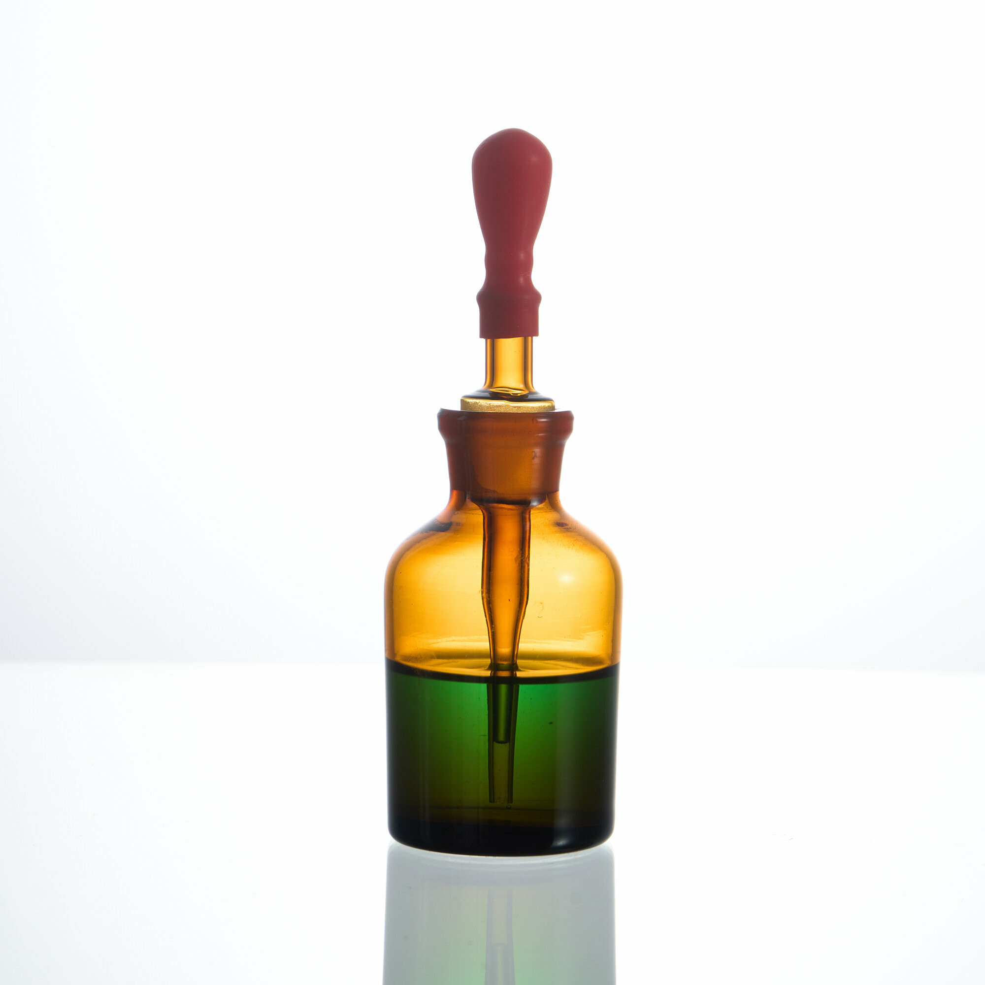 Капельница Страшейна, 2-60 мл, темная, для капельного дозирования