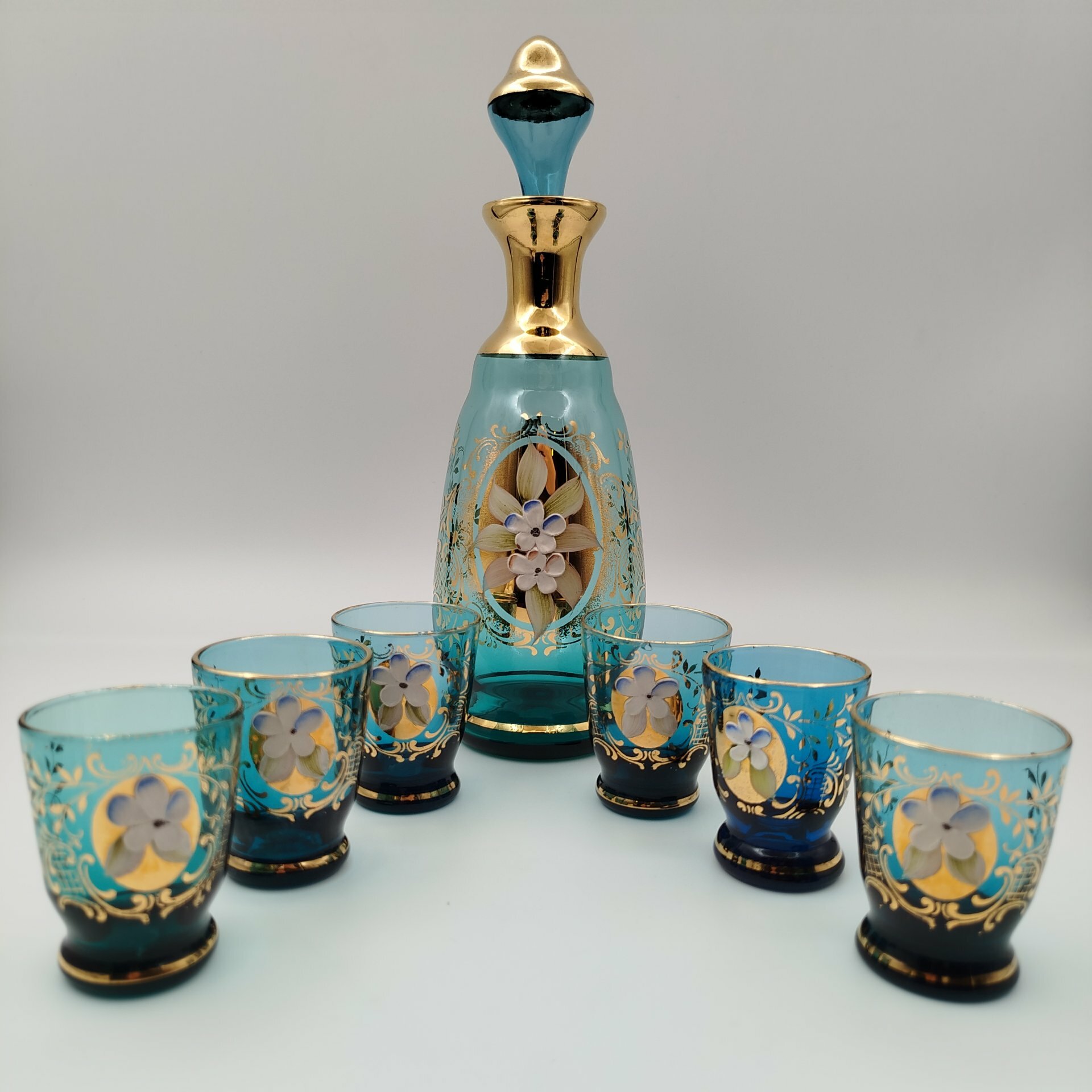 Набор для подачи крепких напитков на 6 персон (штоф и 6 стопок)