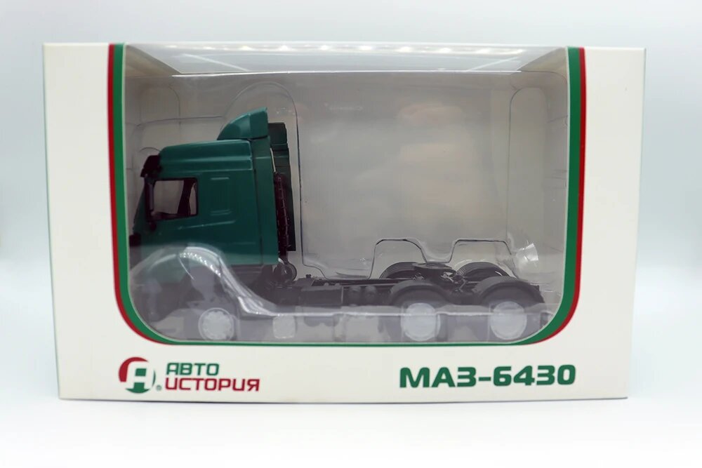 Масштабная модель трактора МАЗ 6430, зеленый, металл, AutoHistory