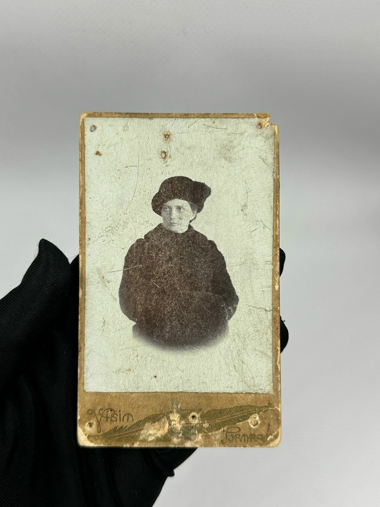 Фотография старинная, Кабинетный Портрет до 1917г Женщина в полушубке