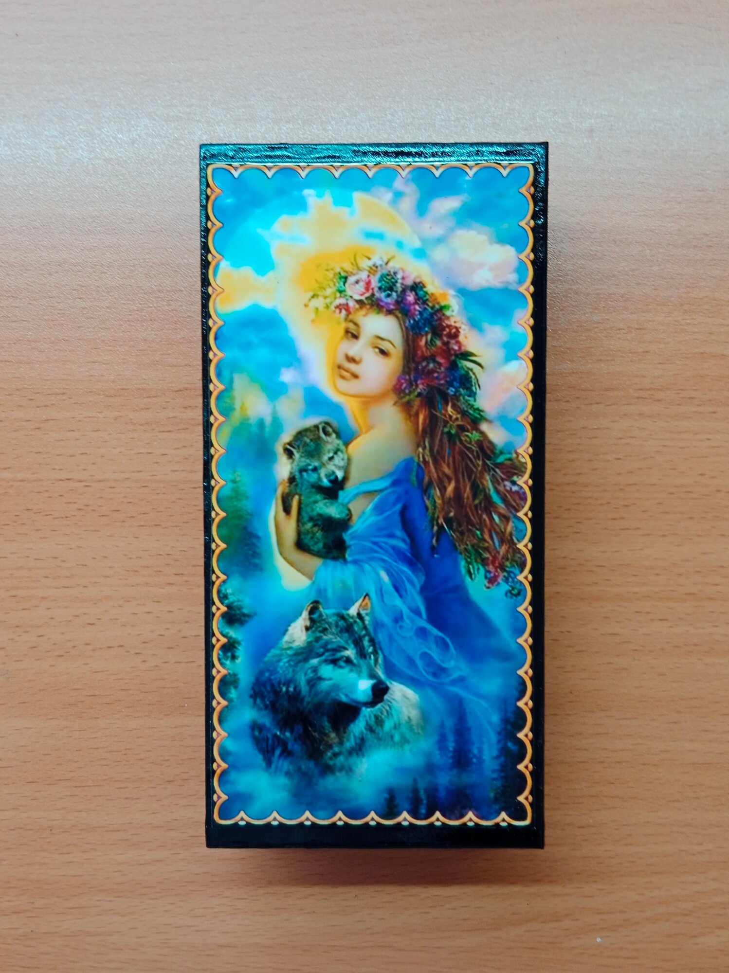 Шкатулка-купюрница универсальная "Девочка с волками" 17*8,5*3,5см, лаковая миниатюра