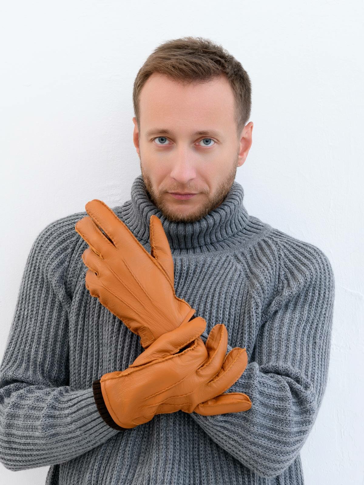 Перчатки для мужчин