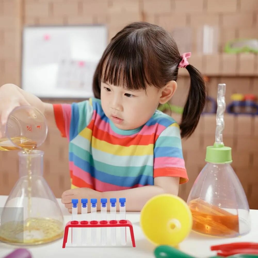 Набор из 6 пластиковых пробирок с крышками и подставкой для лабораторных экспериментов