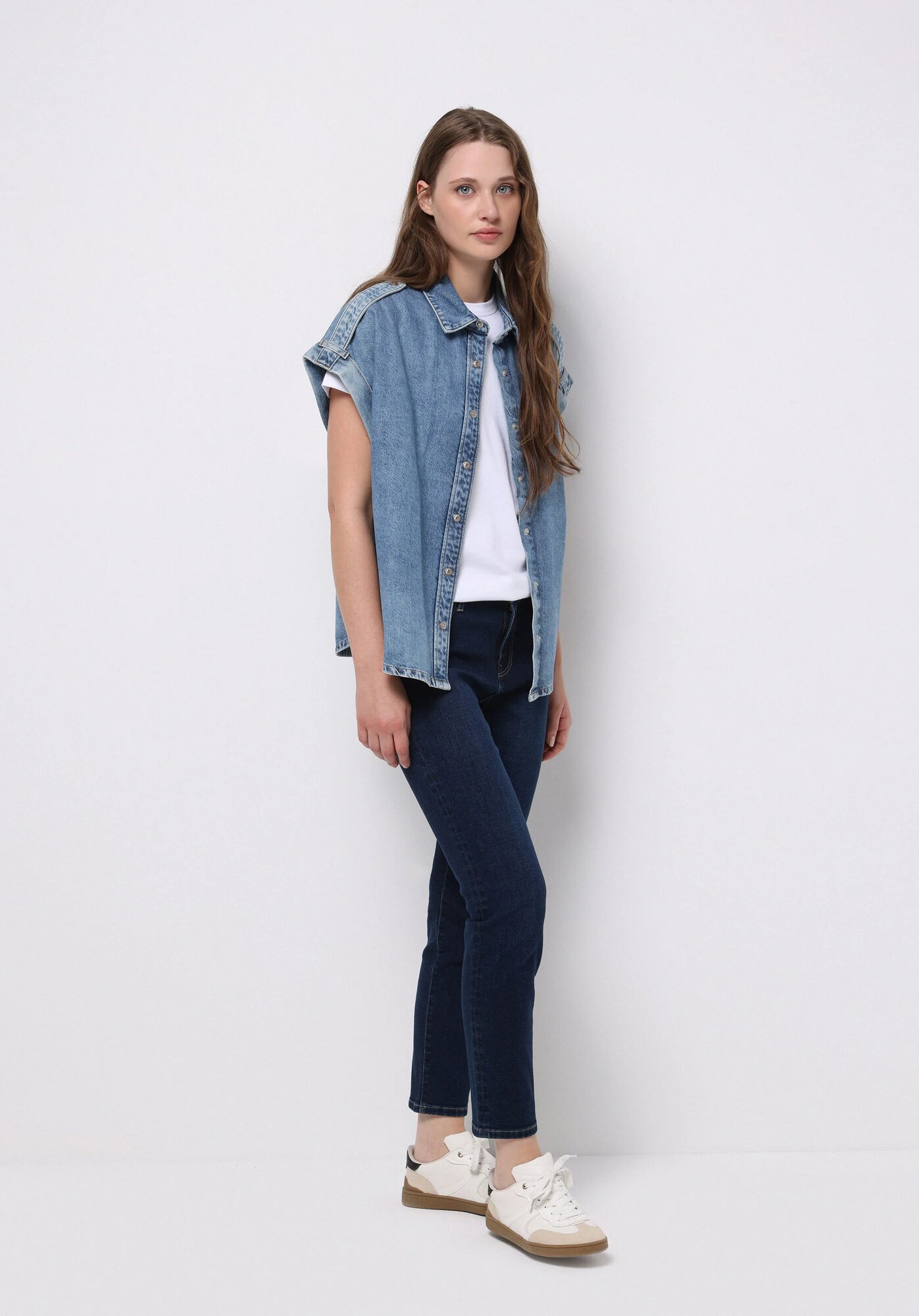 Джинсы зауженные 703 CARLA Slim Fit 
