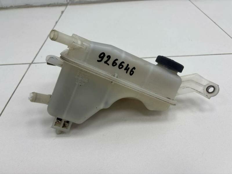 Бачок расширительный Toyota Corolla E150 2006-2013 кат.номер: 1648022080