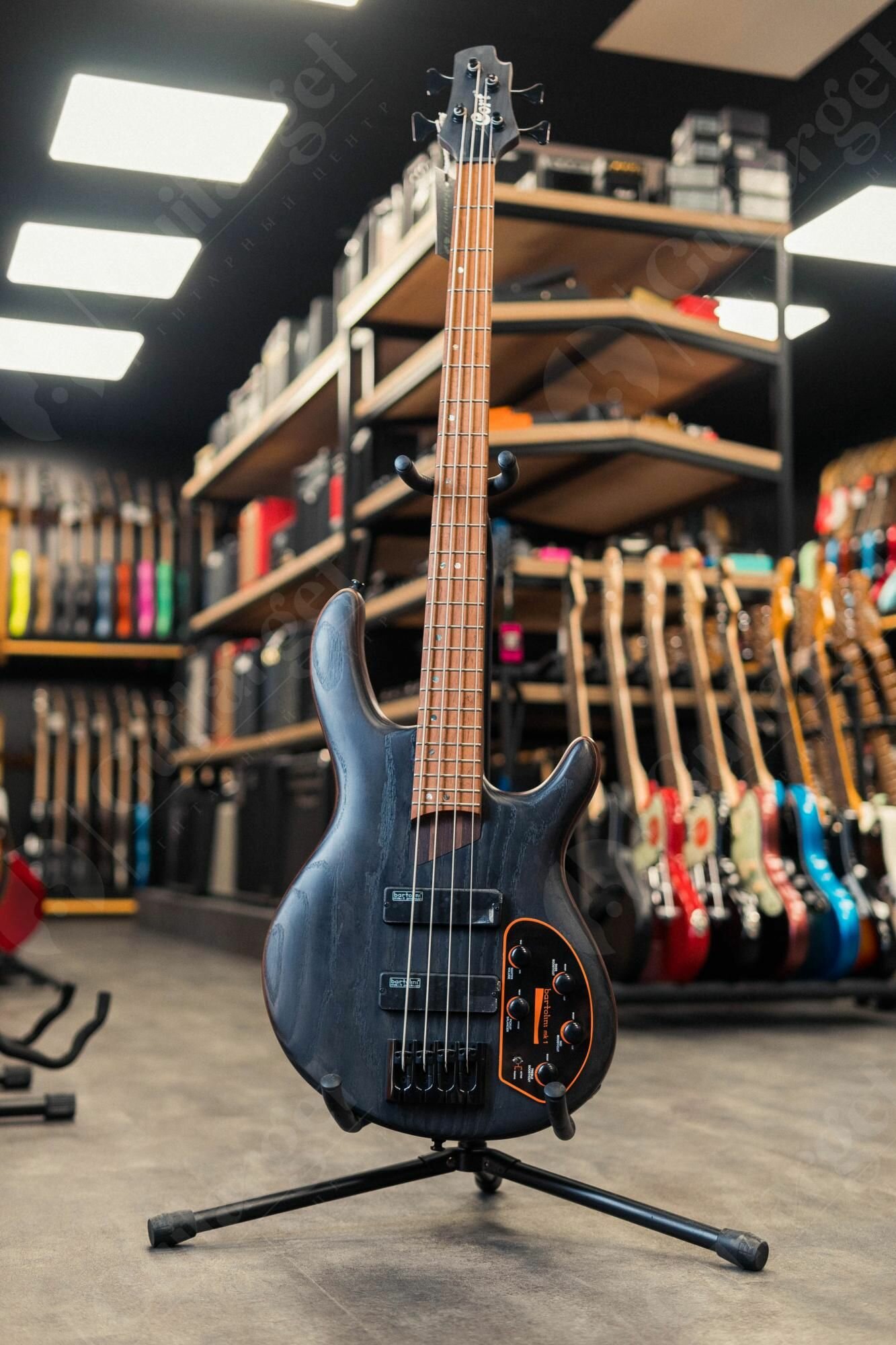 Бас-гитара Cort B4FL-Element-OPTB безладовая