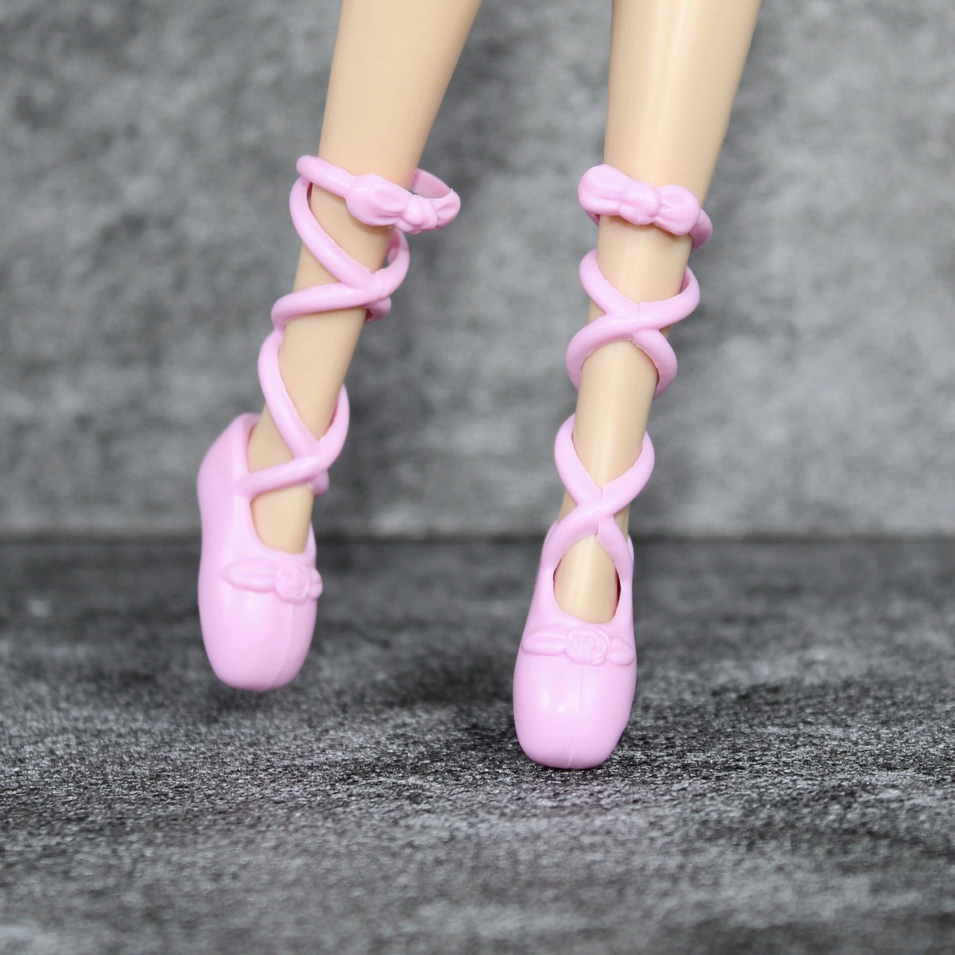 Обувь для кукол