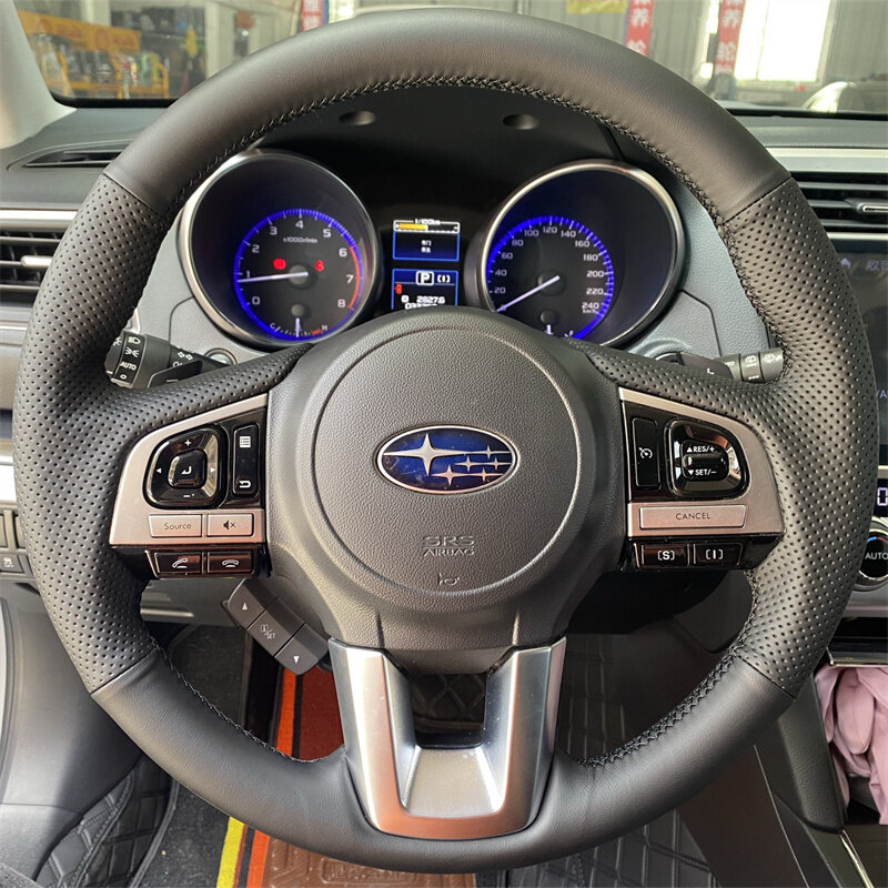 Перфорированный кожаный чехол для руля Subaru BRZ с красной строчкой