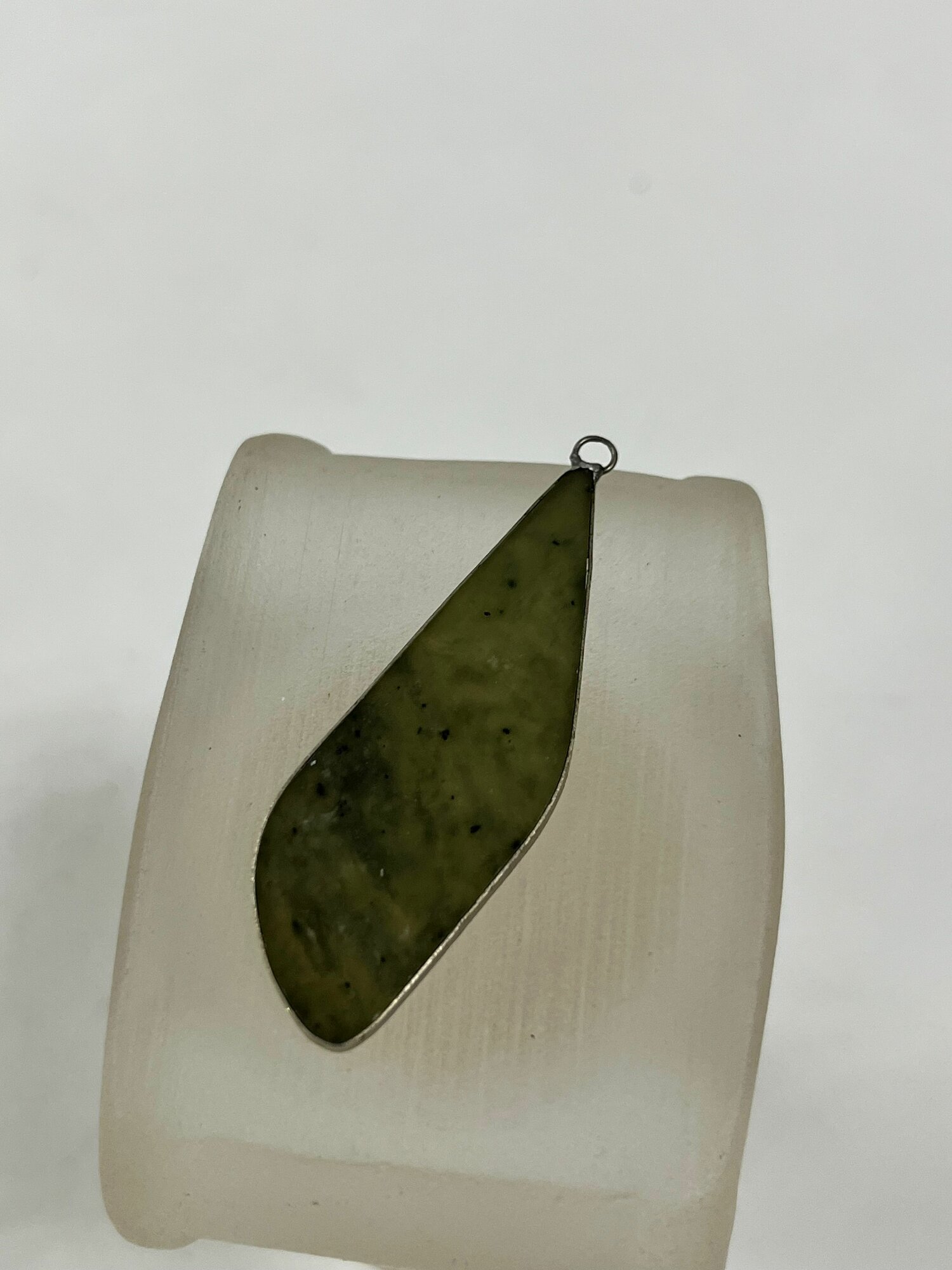 Советский кулон, подвеска для колье, натуральный камень нефрит, сделано в СССР