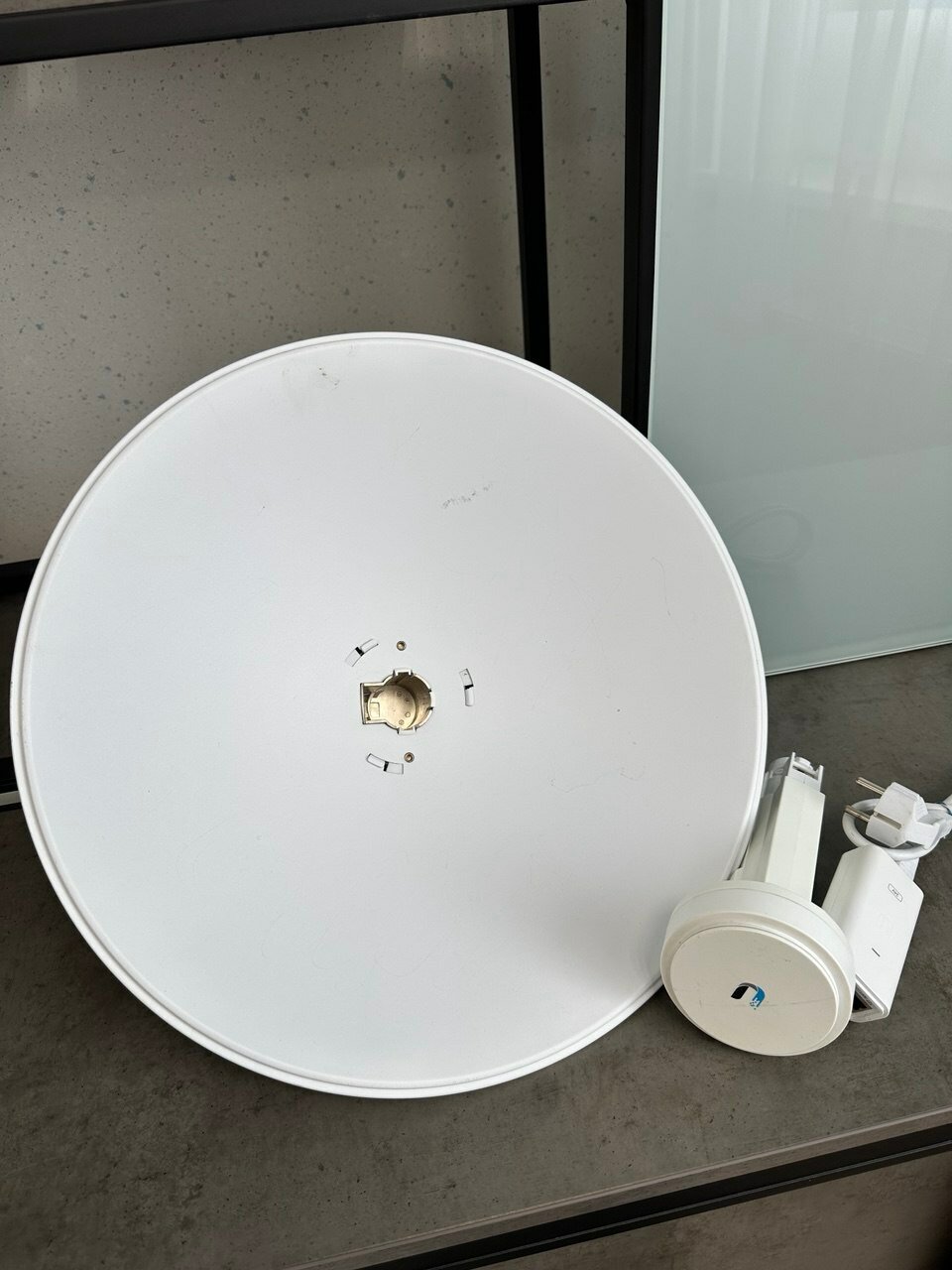 Радиомост Ubiquiti Power Beam2ac, 400, Wi-Fi, 18 dBi, дальность до 25км, белый