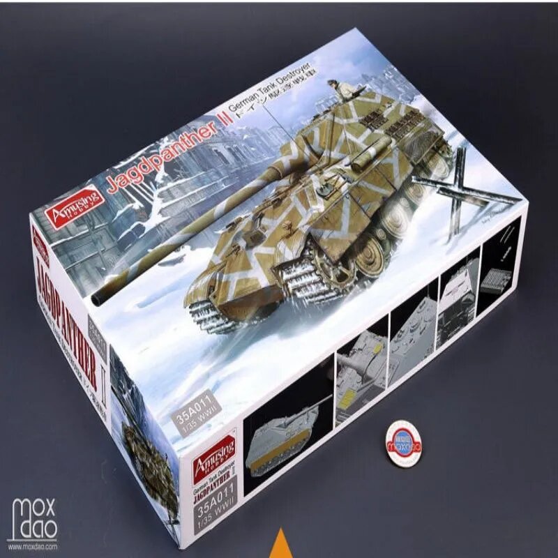 Amusing Hobby 35A011 1/35 Немецкий танковый эсминец Jagdphather II Танки