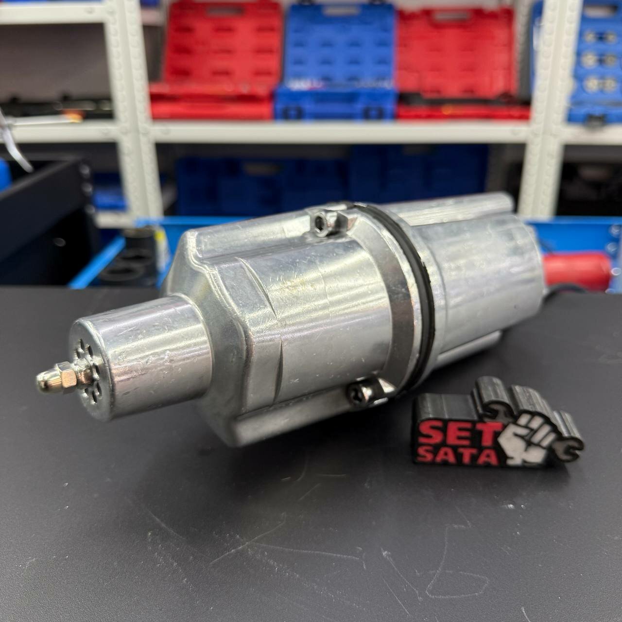 Насос вибрационный Electrolite PVB 300-10, для скважины, алюминиевый, подъем воды 72м