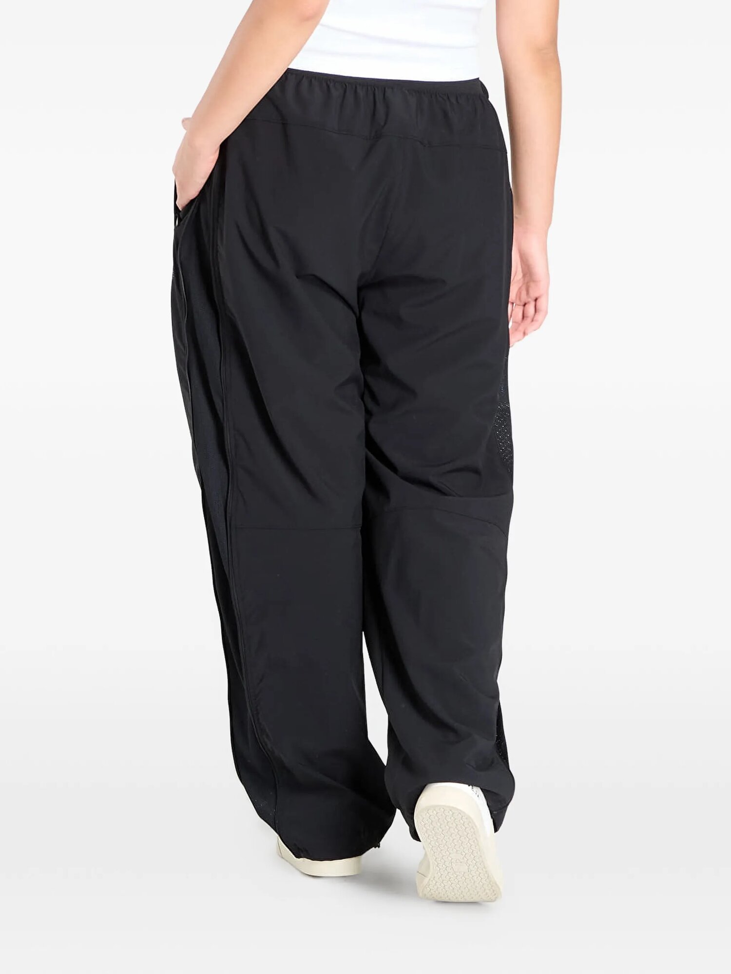 Брюки adidas Black track pants, размер XL, black/black — фото 1